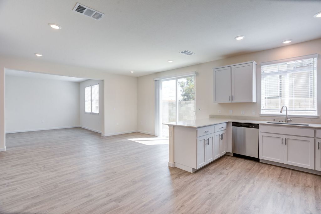 6122 S Loop Rd #107, Rocklin, CA 95765 | Trulia