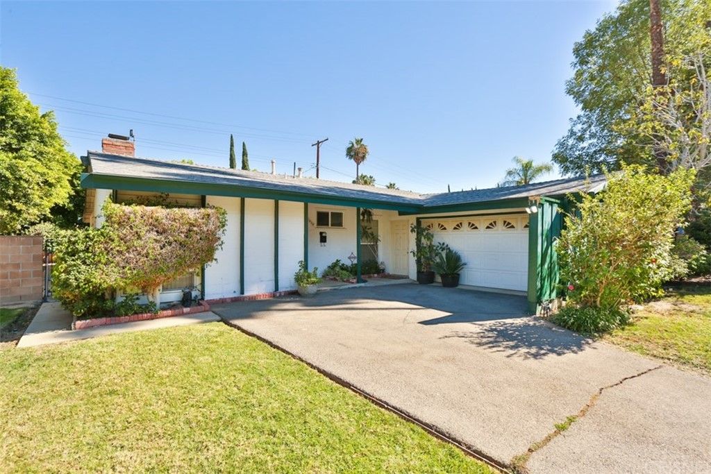 11838 Paso Robles Ave, Granada Hills, CA 91344 - See Est. Value ...