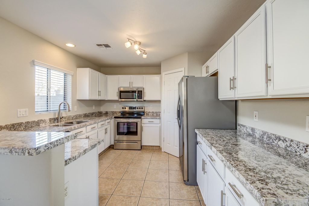 12618 W Ash St, El Mirage, AZ 85335 - See Est. Value, Schools & More