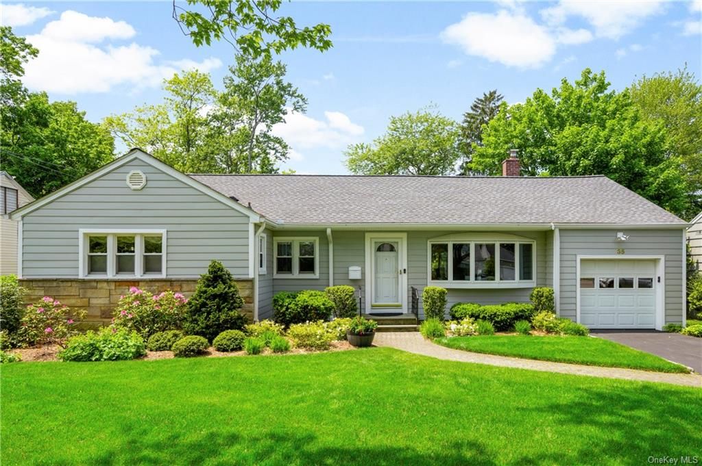 35 Top O The Ridge Drive, Scarsdale, NY 10583 | Trulia