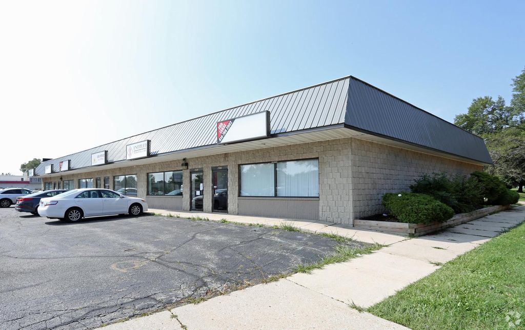 7319 N Teutonia Ave, Milwaukee, WI 53209 - See Est. Value, Schools & More