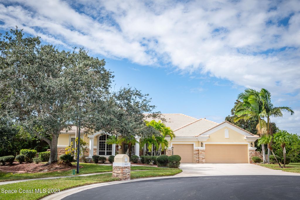 8220 Compton Way, Melbourne, FL 32940 - See Est. Value, Schools & More