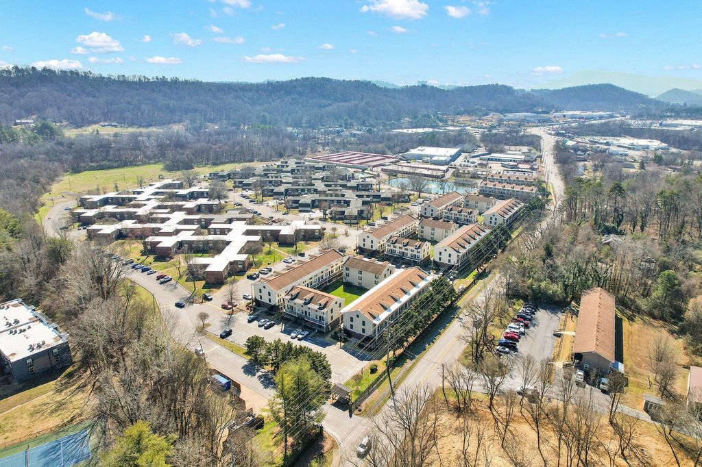 900 Mountain Creek Rd #M-160, Chattanooga, TN 37405 | MLS# 1387282 | Trulia