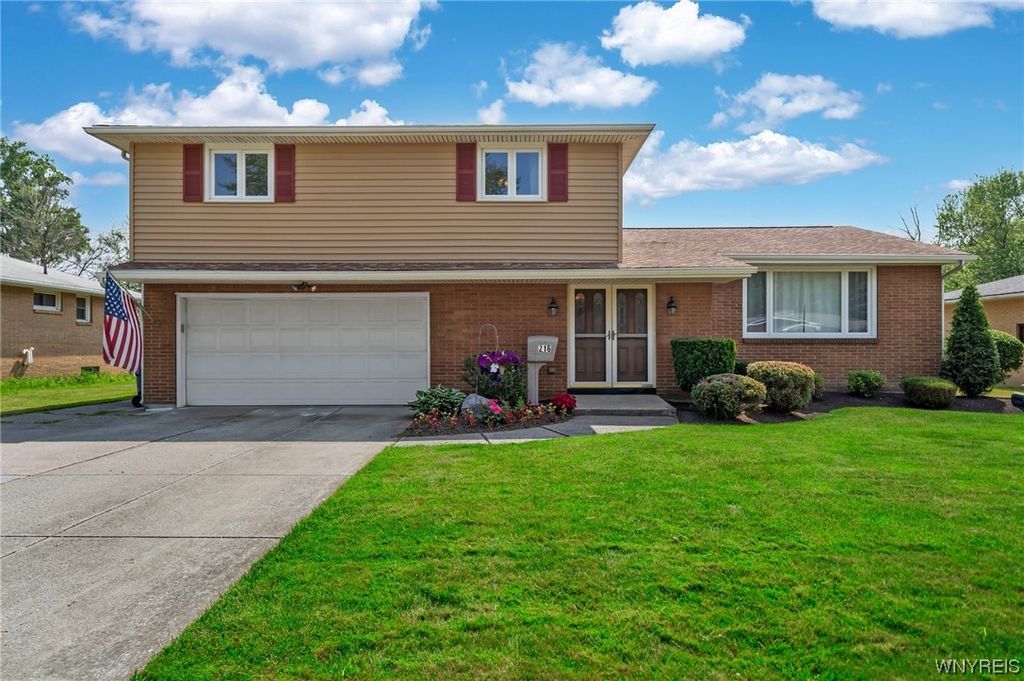 216 W Maplemere Rd, Williamsville, NY 14221 - See Est. Value, Schools ...