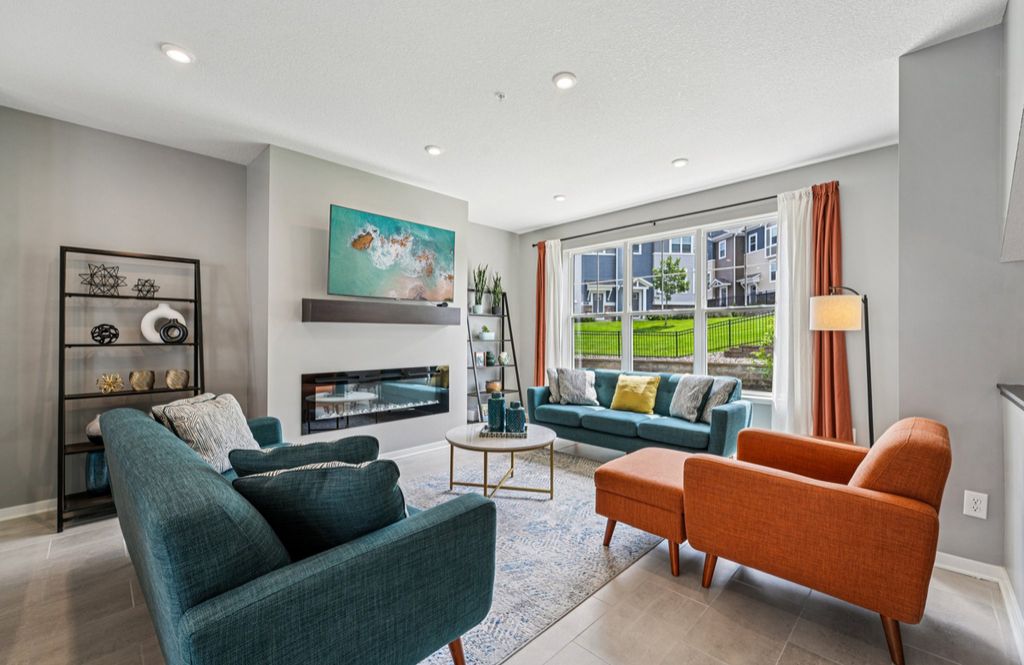 2222 Gateway Curv, North Saint Paul, MN 55109 - See Est. Value, Schools ...