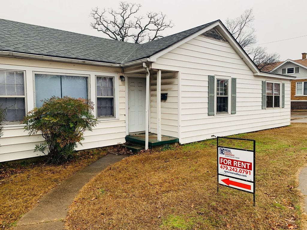 1214 S Greenwood Ave, Fort Smith, AR 72901 - See Est. Value, Schools & More