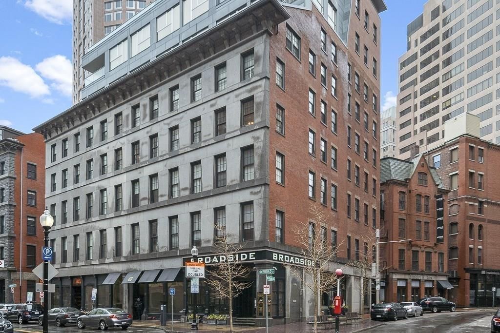 101 Broad St #8B, Boston, MA 02110 - See Est. Value, Schools & More