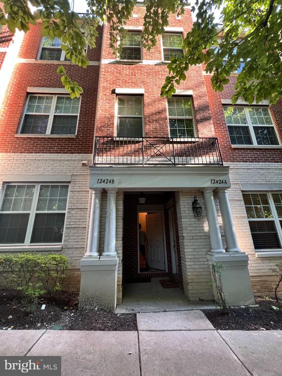 12424 Liberty Bridge Rd #12424B, Fairfax, VA 22033 | MLS# VAFX2189752 ...