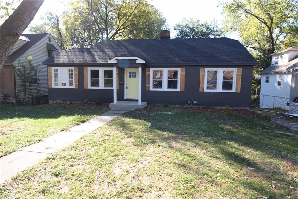 1337 E 76th St, Kansas City, MO 64131 - See Est. Value, Schools & More