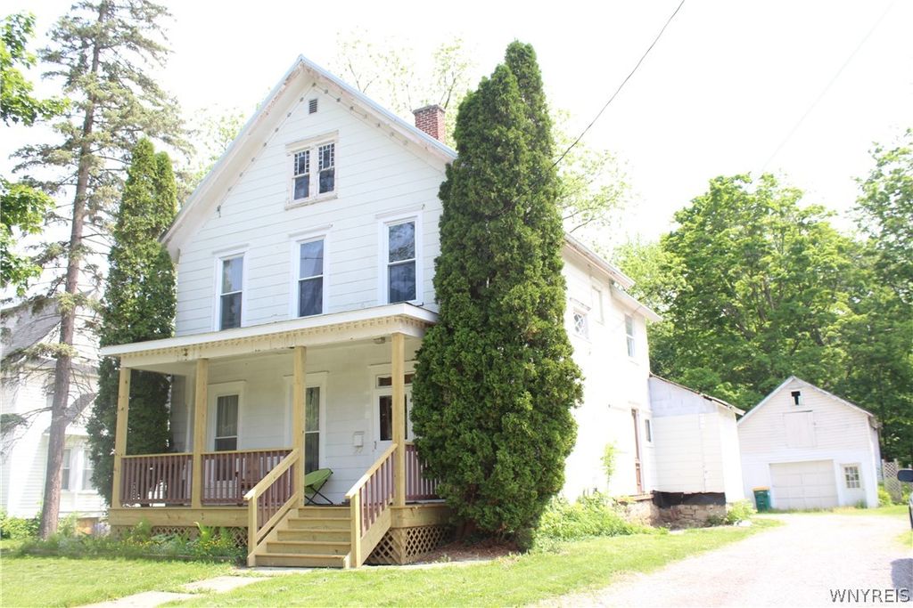 22 Fargo St, Warsaw, NY 14569 - See Est. Value, Schools & More