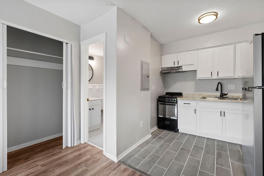 Capri Apartments - Huntsville, AL | Trulia Capri Apartments - Huntsville, AL | Trulia