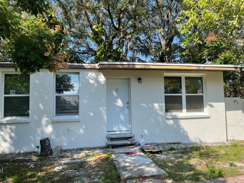 14938 Pinecrest Rd, Tampa, FL 33613 - See Est. Value, Schools & More