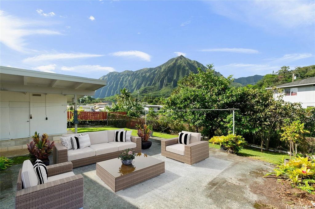 45-716 Ko St, Kaneohe, HI 96744 - See Est. Value, Schools & More