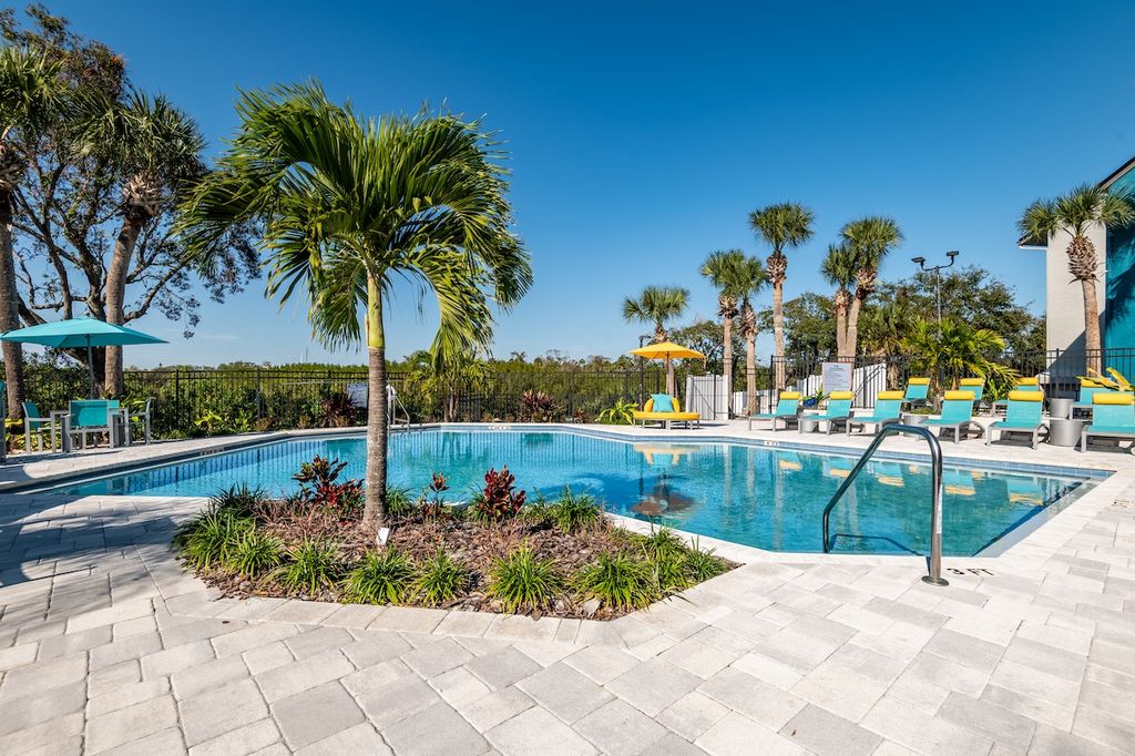 1032 Hidden Harbour Dr #4-F2, Melbourne, FL 32935 - See Est. Value ...