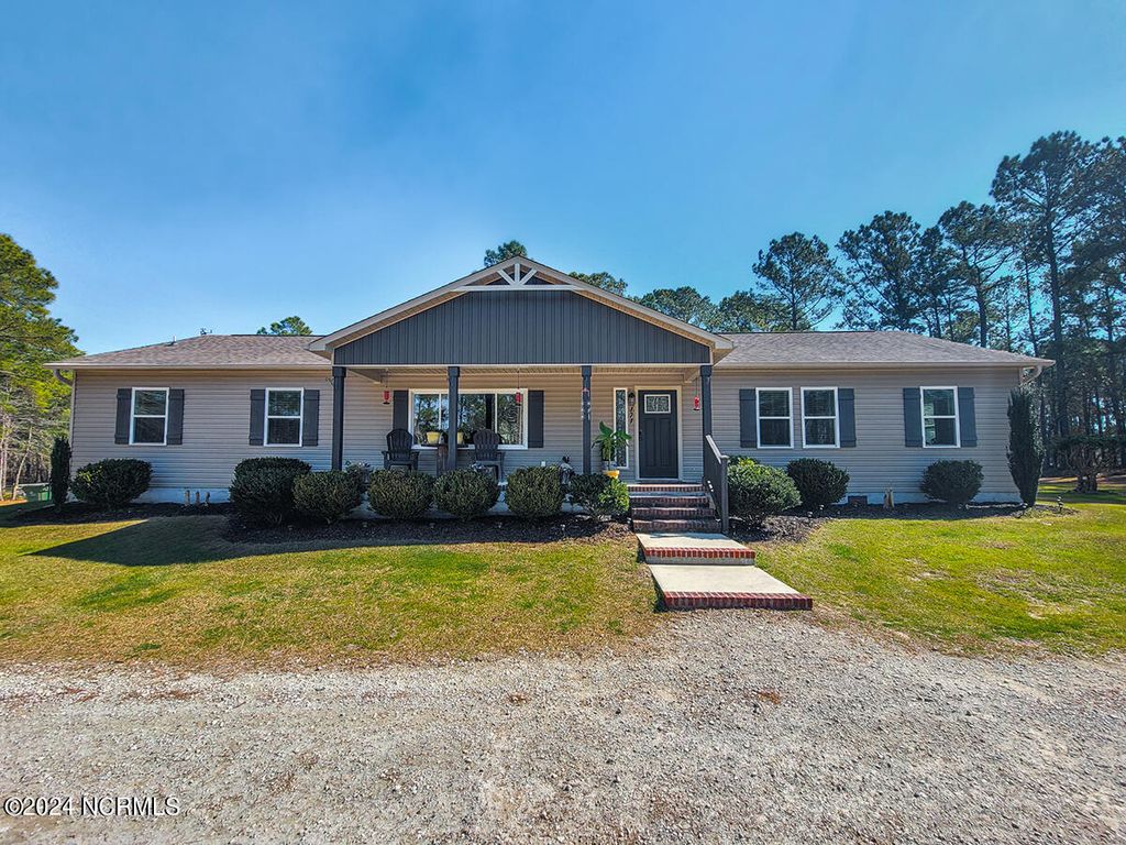 171 Stump Sound Church Road, Holly Ridge, NC 28445 - See Est. Value ...