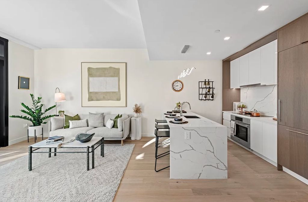 45-30 Pearson St #Penthouse 2B, Long Island City, NY 11101 | Trulia