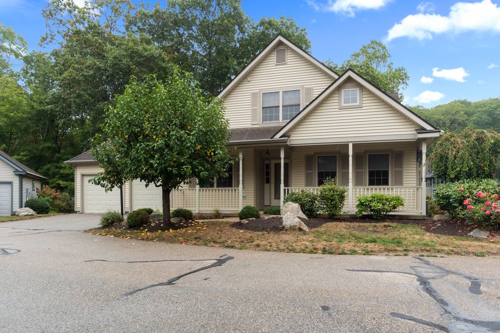 5 Crabapple Lane #5, Niantic, CT 06357 | MLS# 24131871 | Trulia