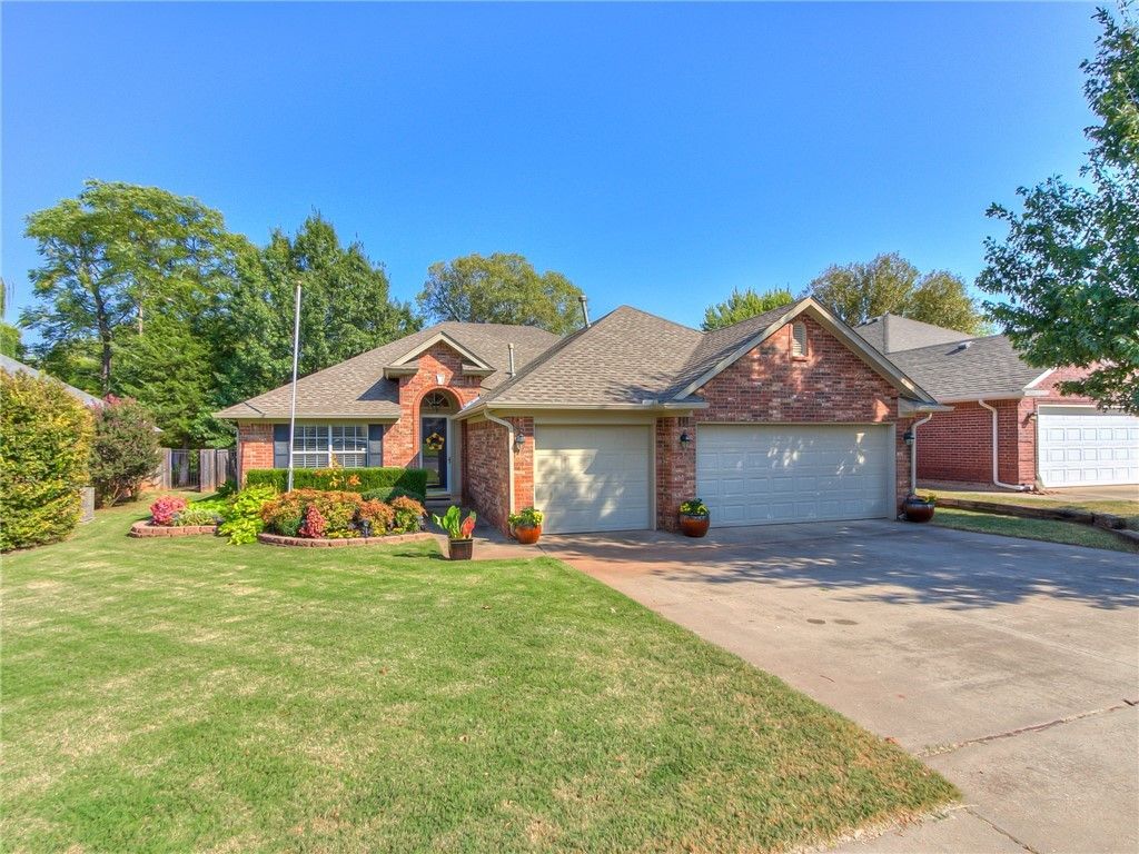 2817 Weymouth Way, Norman, OK 73071 | Trulia