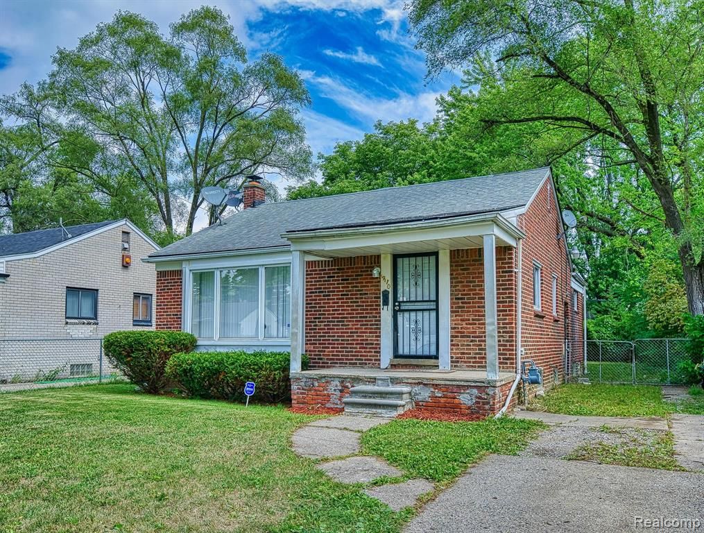 19170 Riverview St, Detroit, MI 48219 - See Est. Value, Schools & More