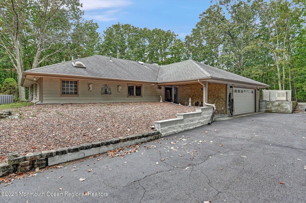 555 Declaration Lane, Jackson, NJ 08527 - See Est. Value, Schools & More