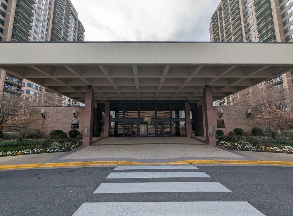 5501 Seminary Rd #2011S, Falls Church, VA 22041 - See Est. Value ...