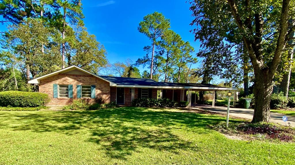 138 Newman Dr SE, Dawson, GA 39842 - See Est. Value, Schools & More