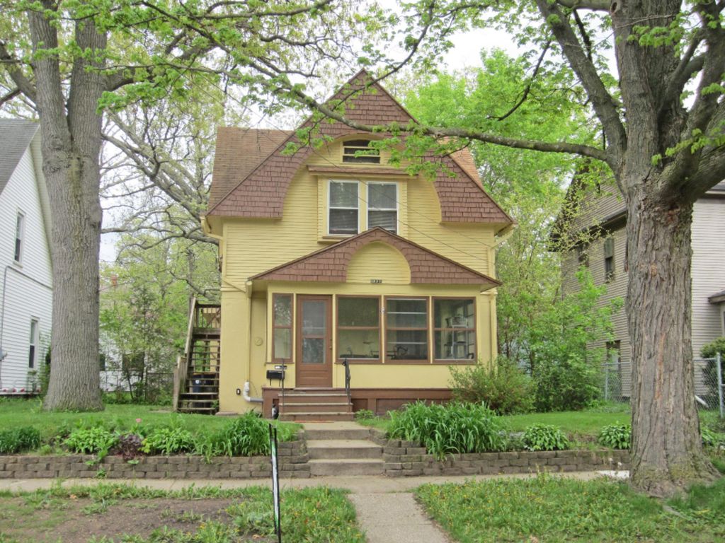 1522 North Ave NE, Grand Rapids, MI 49505 - See Est. Value, Schools & More