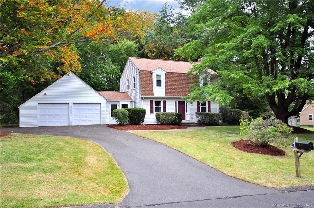 108 Pilgrim Dr, Windsor, CT 06095 - See Est. Value, Schools & More