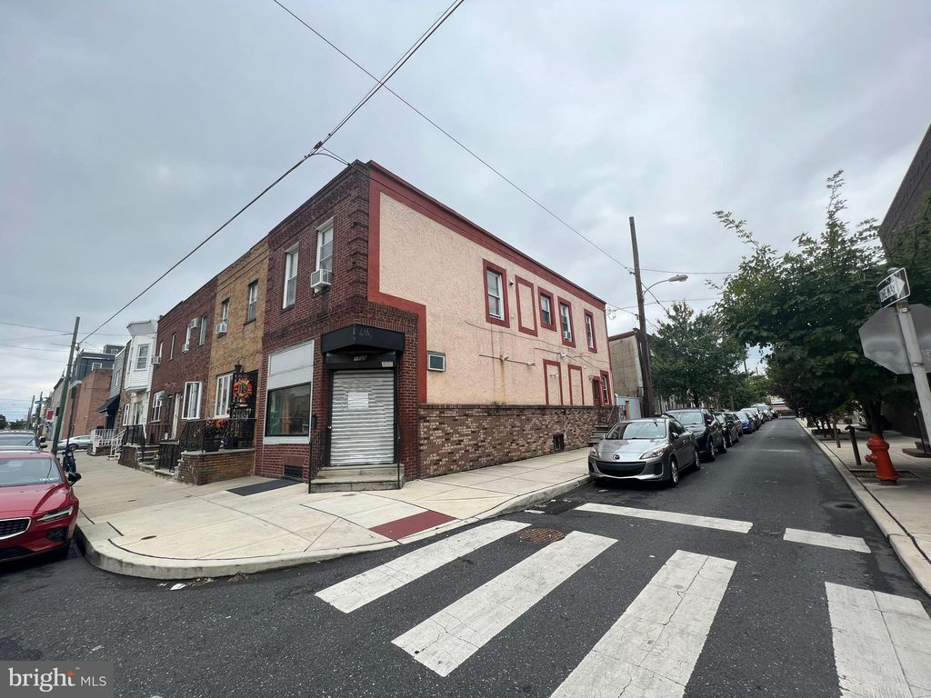 1728 S 11th St, Philadelphia, PA 19148 - See Est. Value, Schools & More