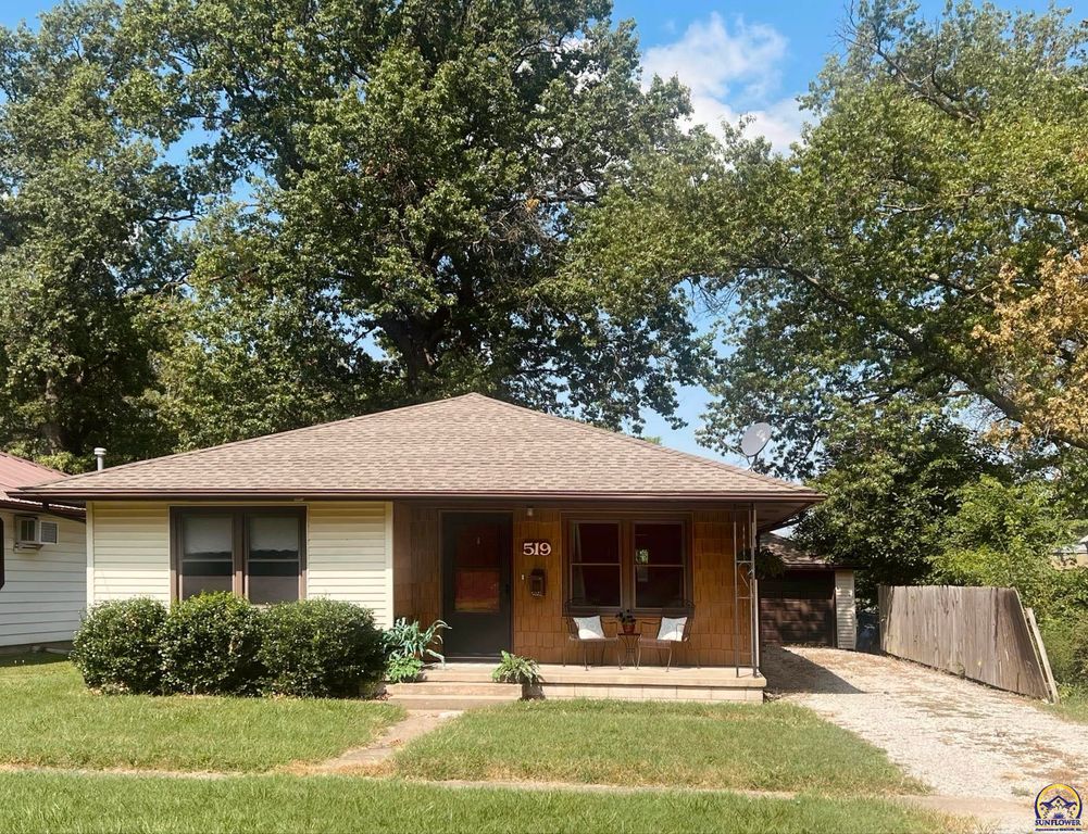 519 S 5th St, Osage City, KS 66523 - See Est. Value, Schools & More