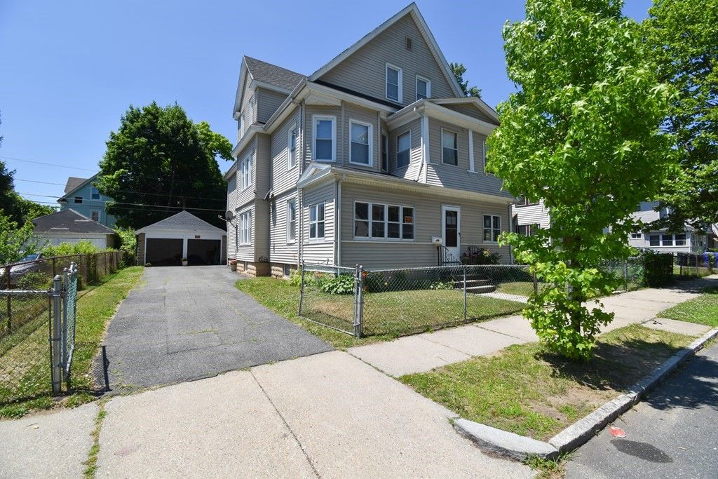104-106 Dunmoreland St, Springfield, MA 01109 | Trulia