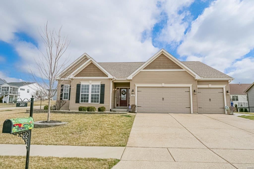 200 Redmond Pines Dr, Wentzville, MO 63385 | Trulia