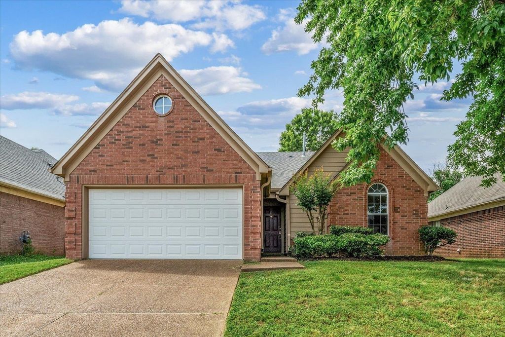 1193 Breezy Valley Dr #17, Cordova, TN 38018 - See Est. Value, Schools ...