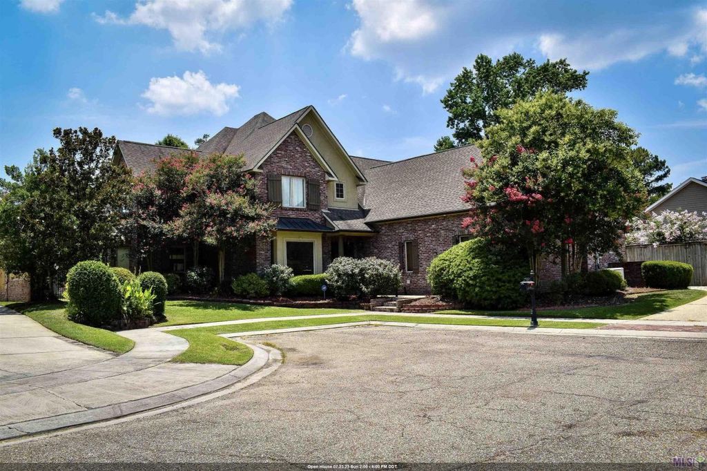 10706 Royal Ridge Ave, Baton Rouge, LA 70810 - See Est. Value, Schools ...