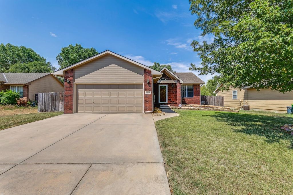 10810 E Mount Vernon Rd, Wichita, KS 67207 - See Est. Value, Schools & More