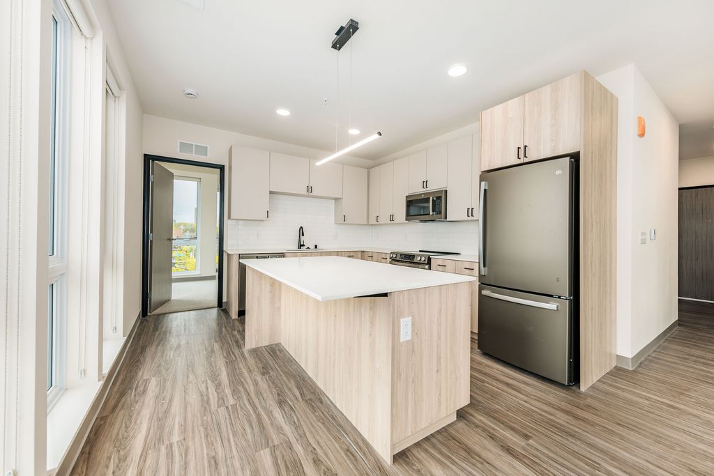 1659 N Jackson St #511, Milwaukee, WI 53202 | Trulia