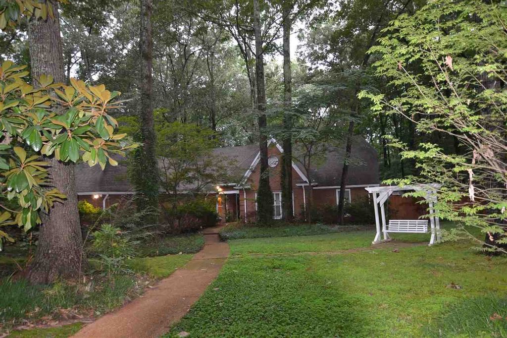 973 W Tree Dr #85, Collierville, TN 38017 - See Est. Value, Schools & More