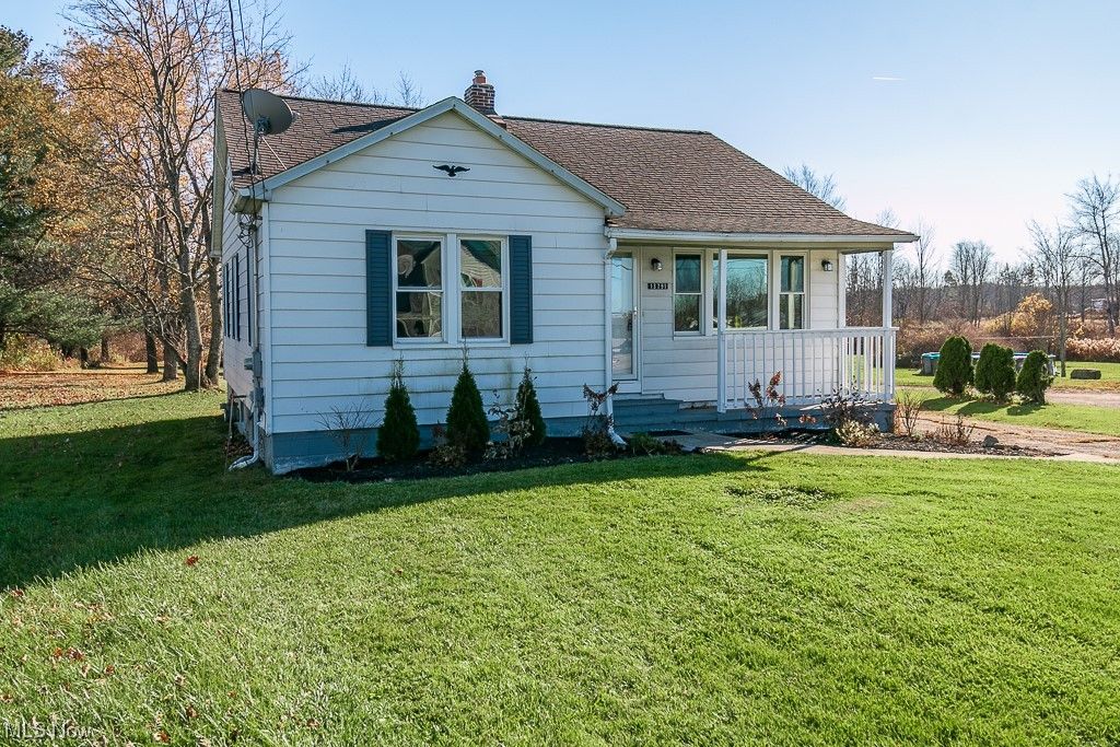 13791 Gar Hwy, Chardon, OH 44024 - See Est. Value, Schools & More