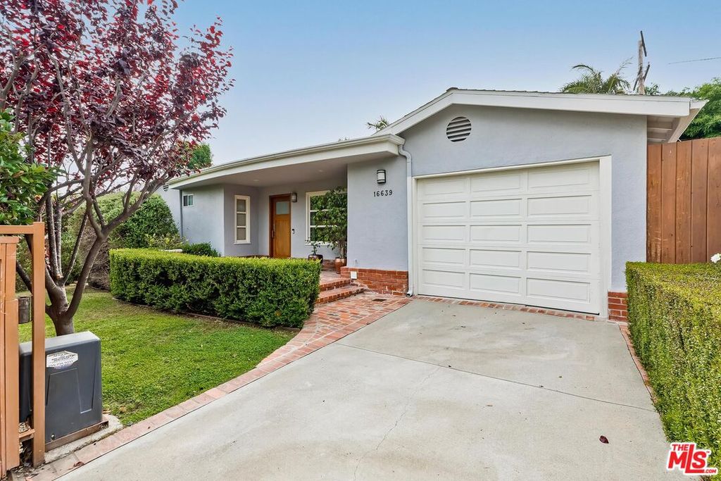 16639 W Sunset Blvd, Pacific Palisades, CA 90272 | Trulia