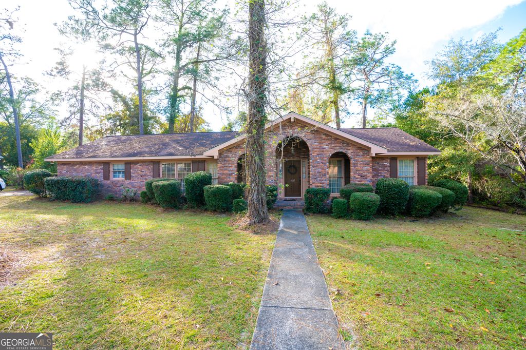 1617 Booth St, Waycross, GA 31501 | Trulia