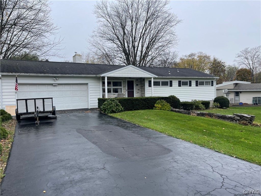 6028 E Pine Grove Rd, Cicero, NY 13039 - See Est. Value, Schools & More