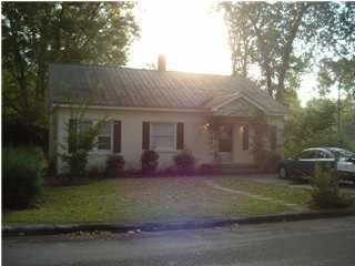 532 E Lelia St, Florence, AL 35630 - See Est. Value, Schools & More