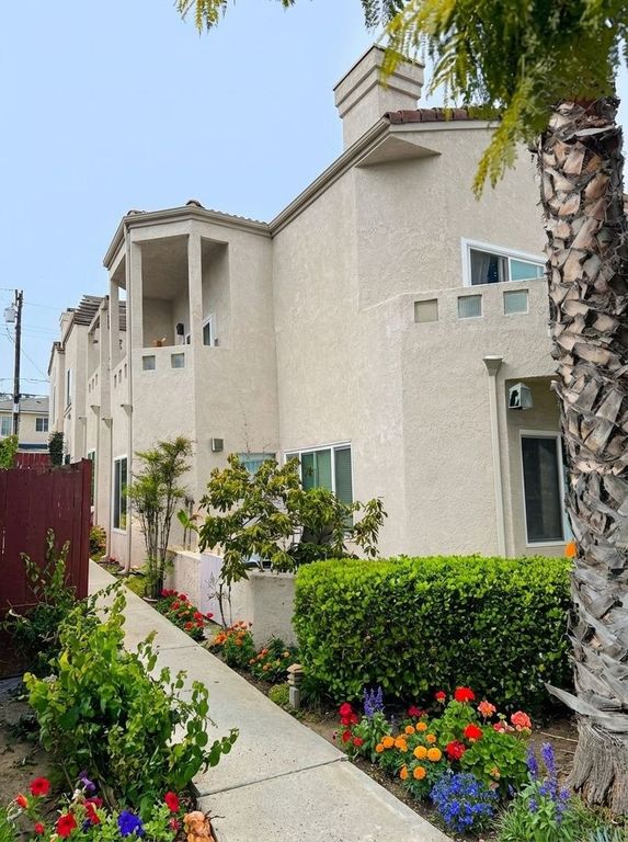 4072 Promontory St #0, San Diego, CA 92109 - See Est. Value, Schools & More