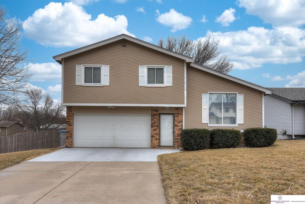 13401 Edna St, Omaha, NE 68138 | Trulia