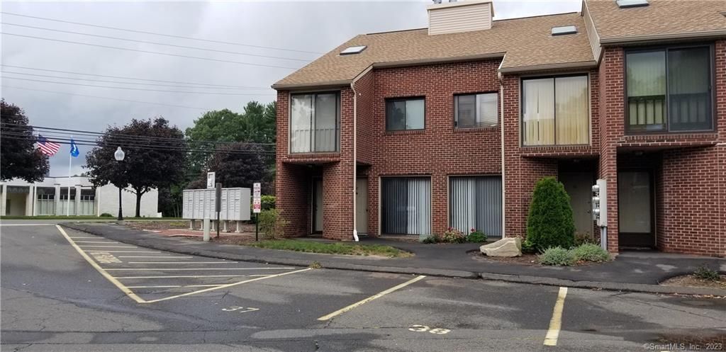 279 Redstone Hill Rd #38, Bristol, CT 06010 | Trulia