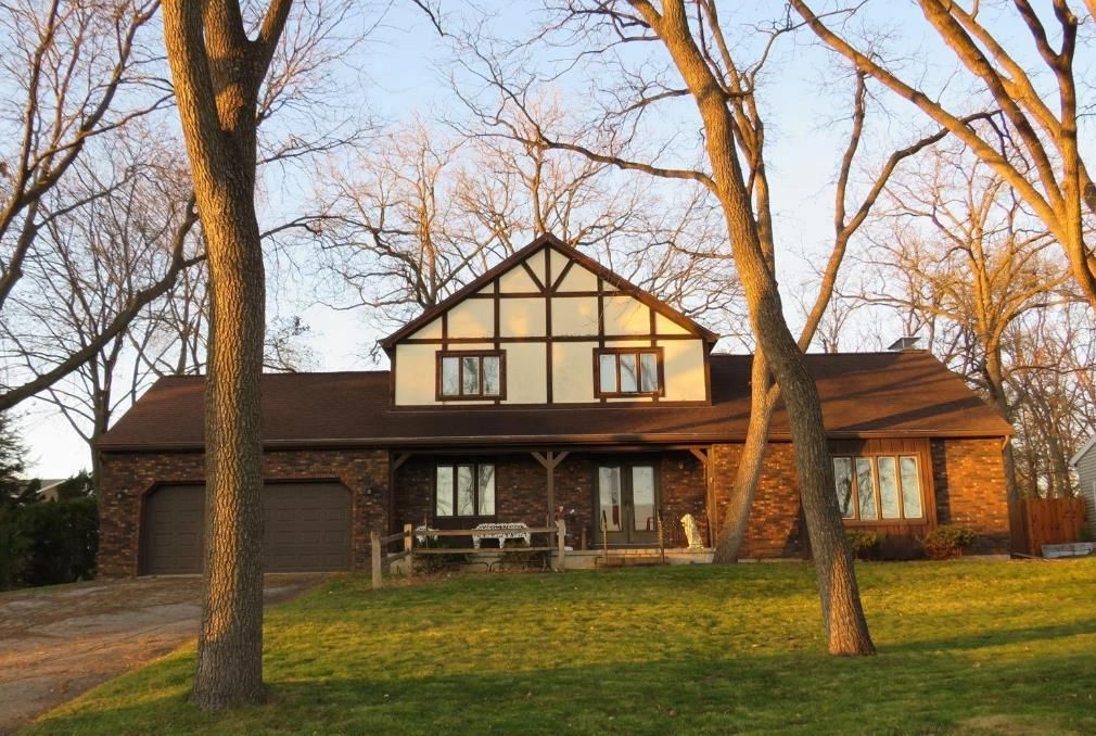 4602 East Buckeye Road, Madison, WI 53716 - See Est. Value, Schools & More