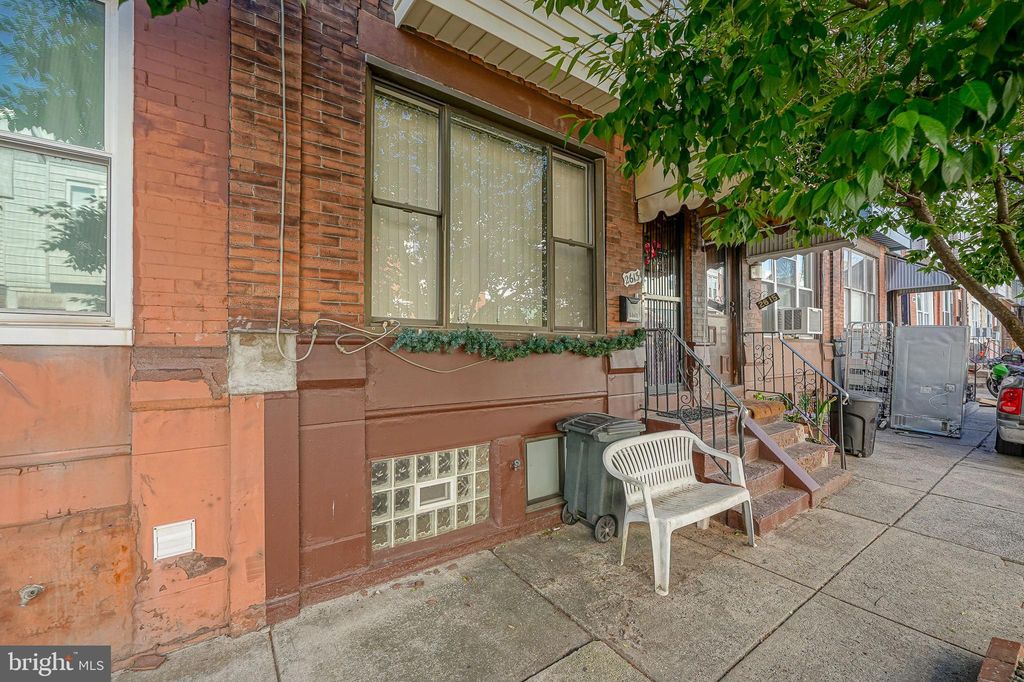 2613 S Beulah St, Philadelphia, PA 19148 - See Est. Value, Schools & More