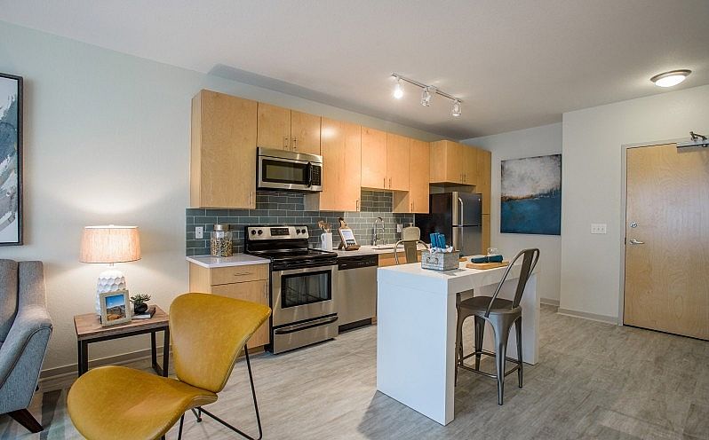 2424 W Caithness Pl #1-105, Denver, CO 80211 - See Est. Value, Schools ...