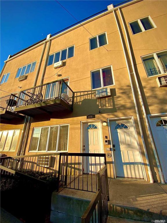 219 Beach 90th Street #3B, Far Rockaway, NY 11693 - See Est. Value ...