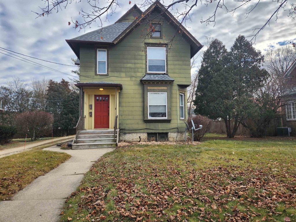 124 S Prospect St, Rockford, IL 61104 - See Est. Value, Schools & More